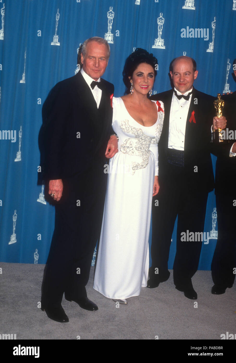 LOS ANGELES, CA - MARCH 30: Actor Paul Newman and actress Elizabeth ...