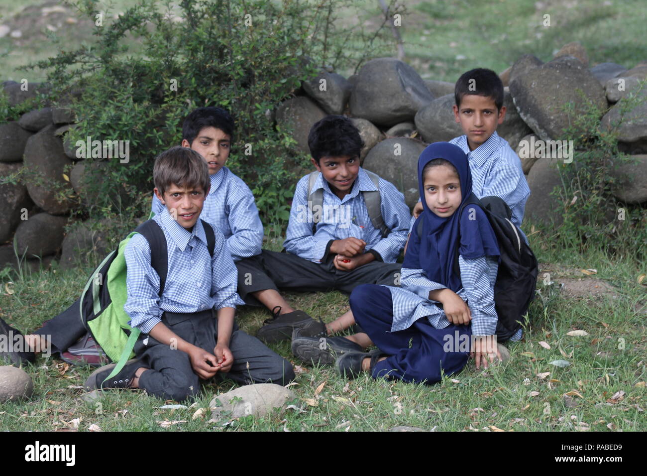Students returning to school hi-res stock photography and images - Alamy