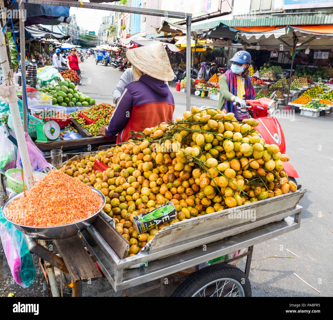 Fruit vendor asia asian saigon hi-res stock photography and images - Alamy