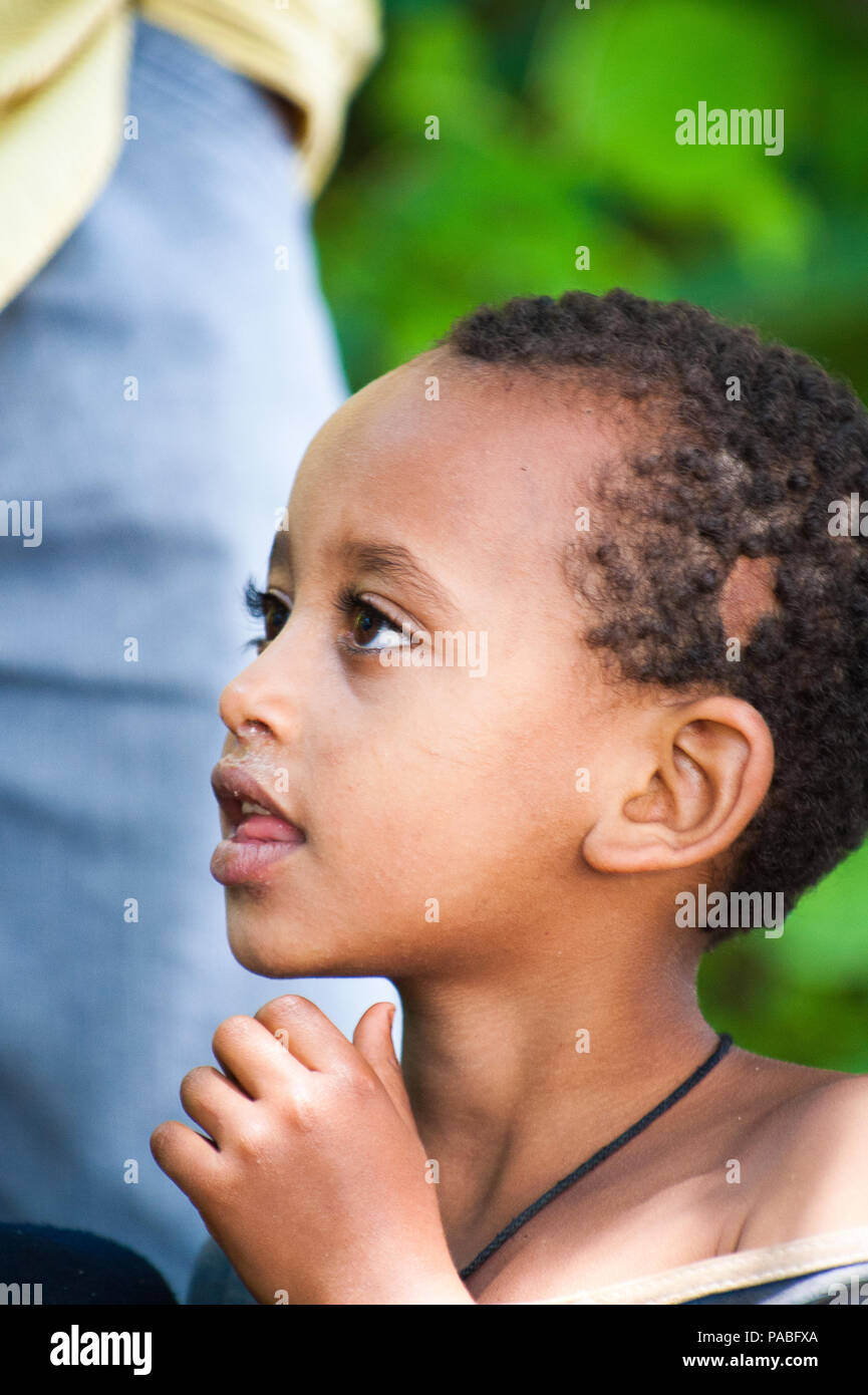 OMO VALLEY, ETHIOPIA - SEP 20, 2011: Portrait of an unidentified ...