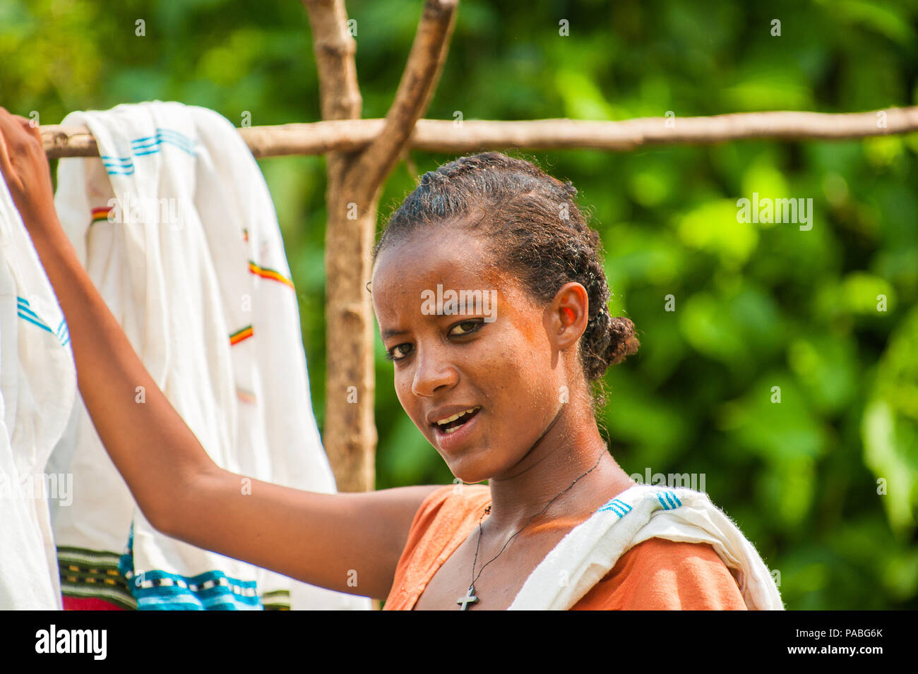 OMO, ETHIOPIA - SEPTEMBER 20, 2011: Unidentified Ethiopian beautiful ...