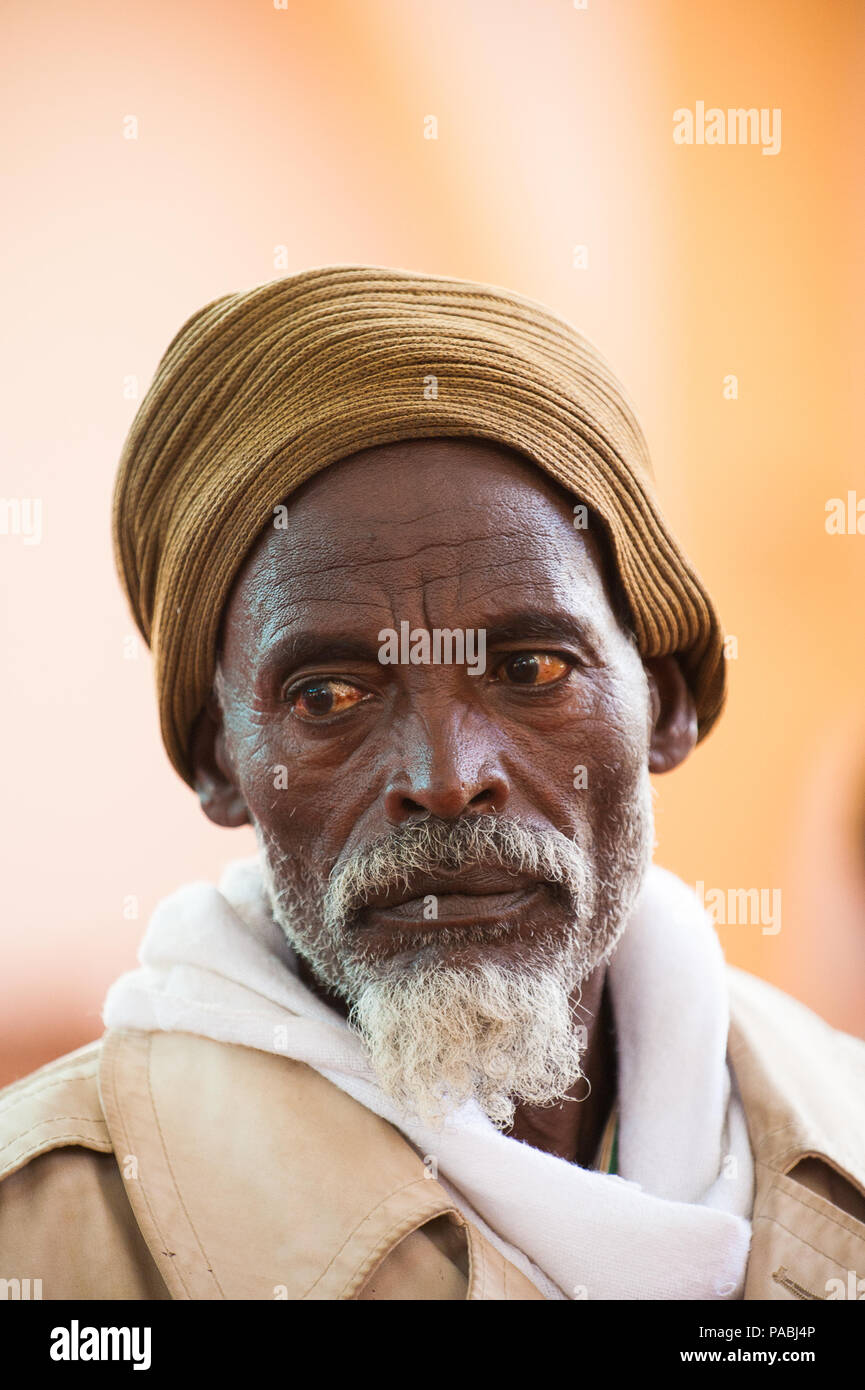 Ina poverty hi-res stock photography and images - Alamy