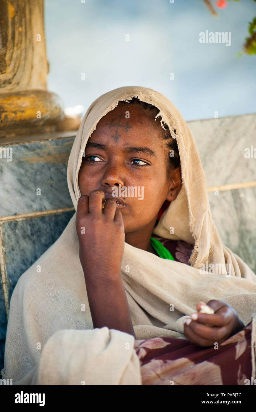 AKSUM, ETHIOPIA - SEP 24, 2011: Unidentified Ethiopian beautiful ...
