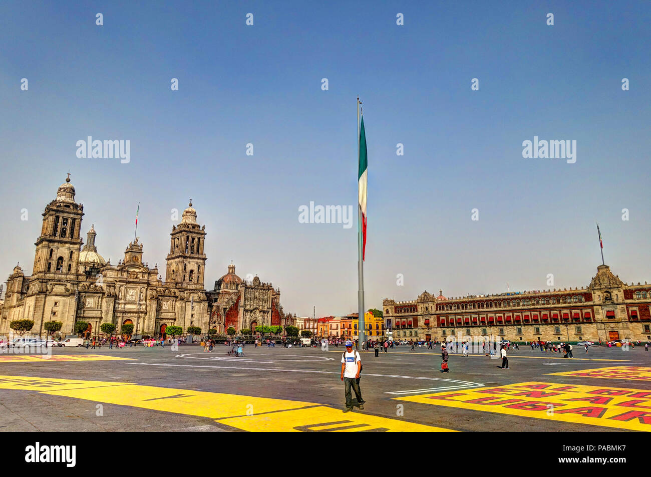 Plaza zocalo cdmx hi-res stock photography and images - Alamy