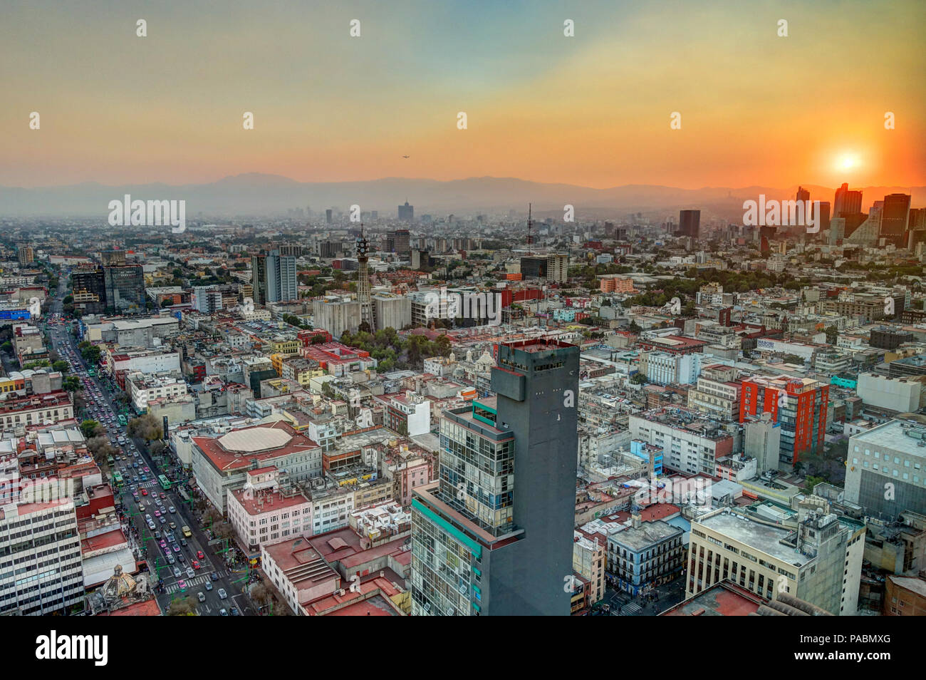 Aerial mexico city sprawl hi-res stock photography and images - Alamy