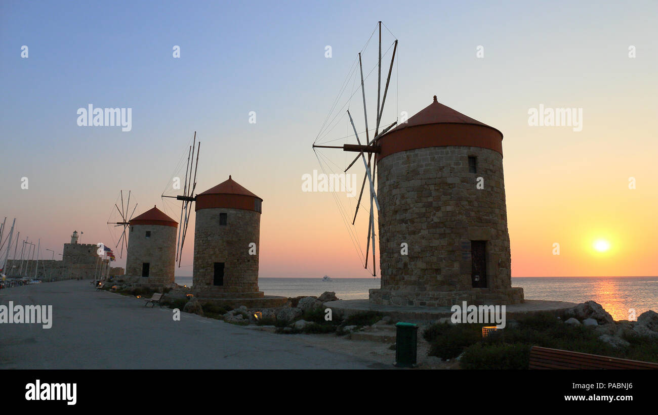 Medieval rodos hi-res stock photography and images - Alamy