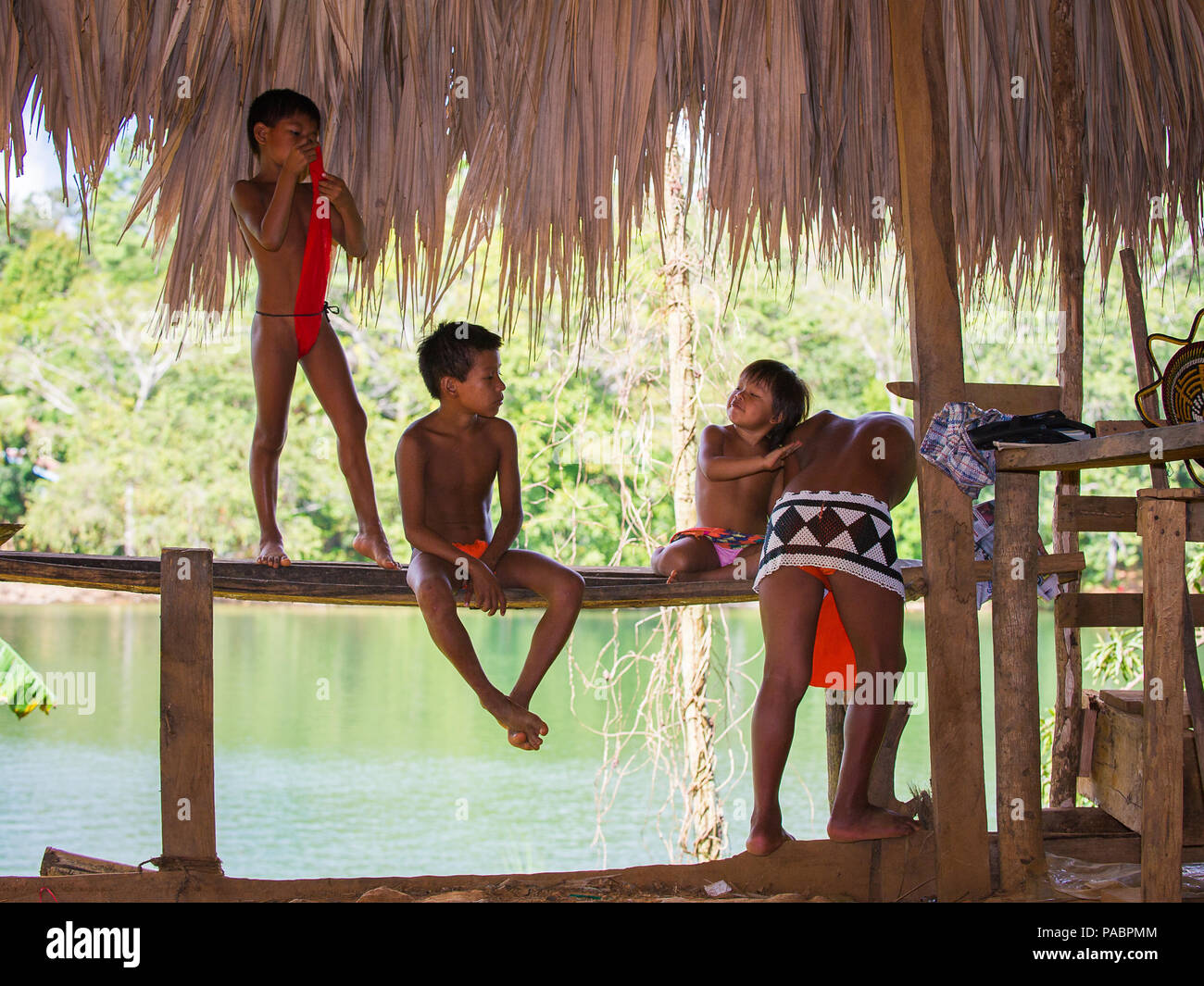 Embera children hi-res stock photography and images - Alamy