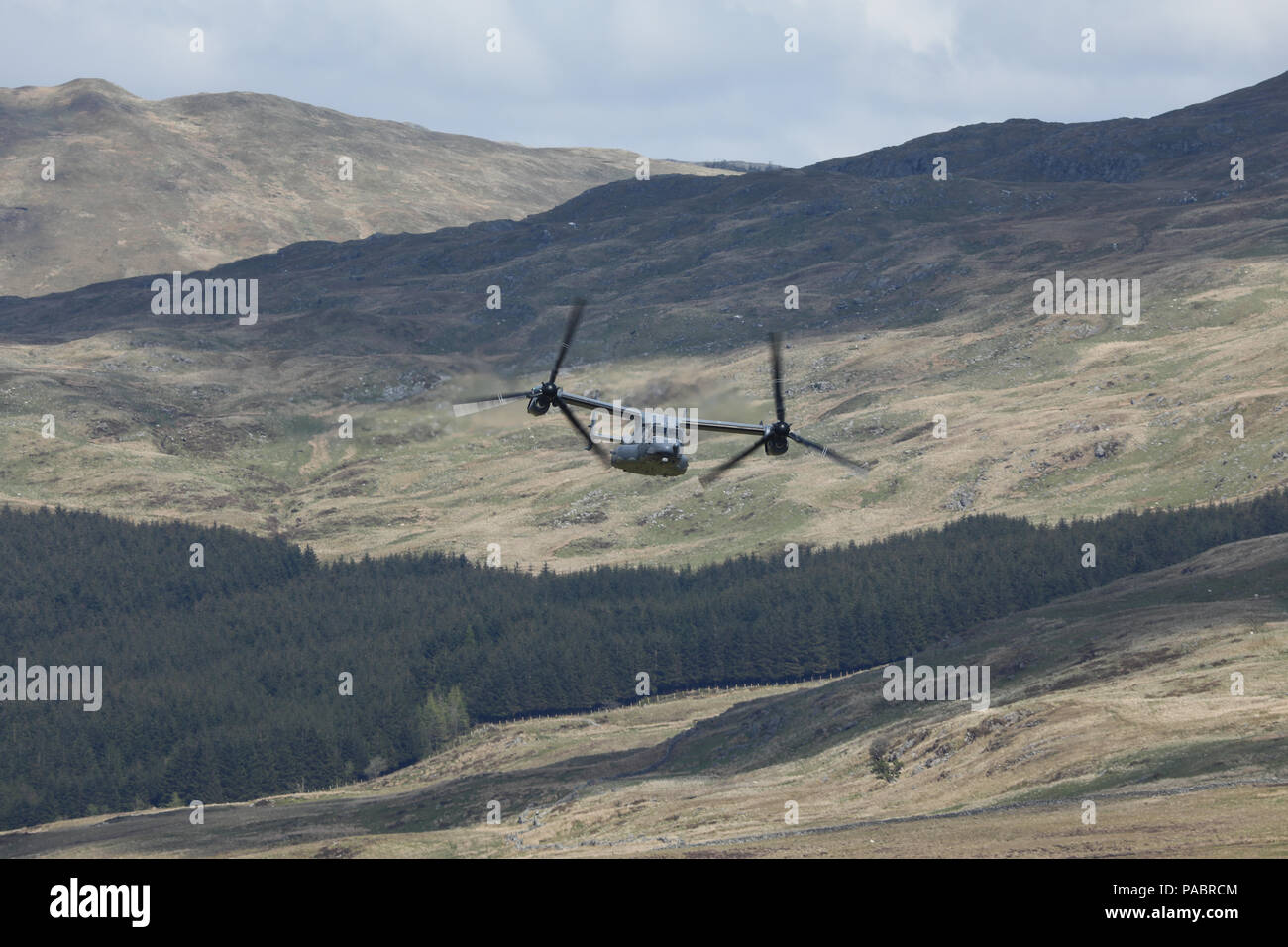 Mach loop aircraft hi-res stock photography and images - Alamy
