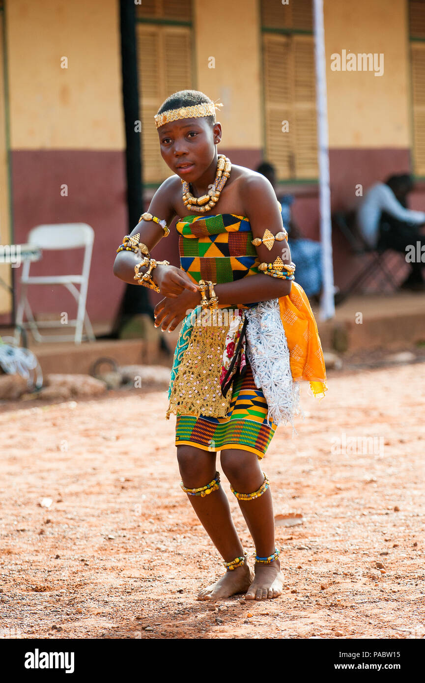 GHANA - MARCH 3, 2012: Unindentified Ghanaian woman dances traditional ...