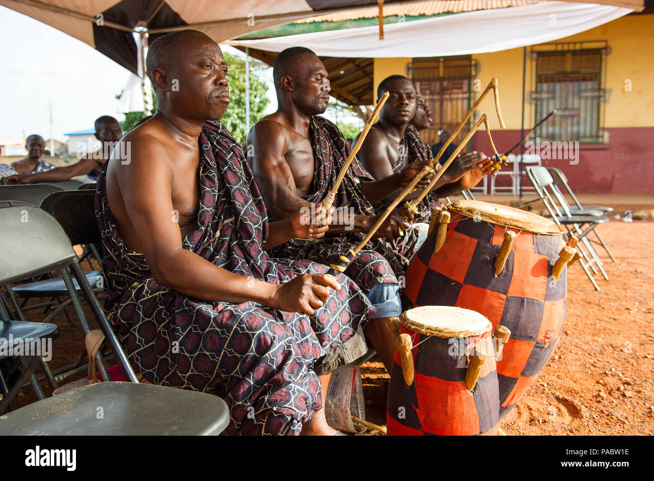GHANA - MARCH 3, 2012: Unindentified Ghanaian local musicians play the ...