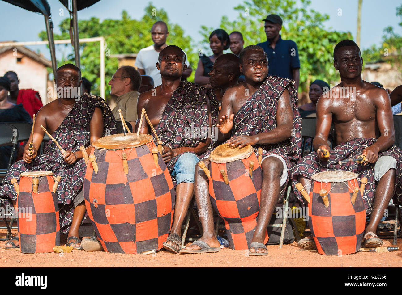 GHANA - MARCH 3, 2012: Unindentified Ghanaian local musicians make the ...