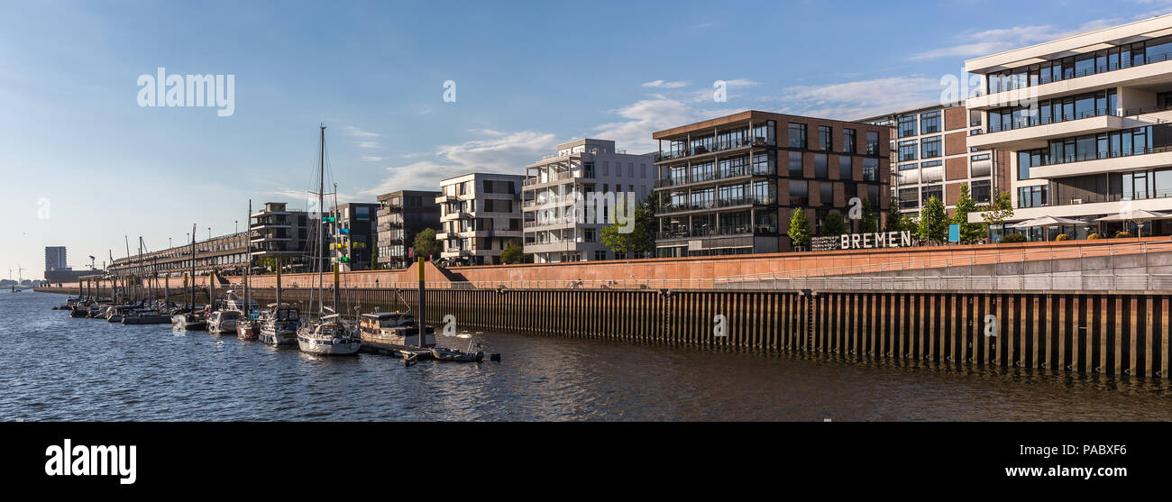 Bremen harbor hi-res stock photography and images - Alamy