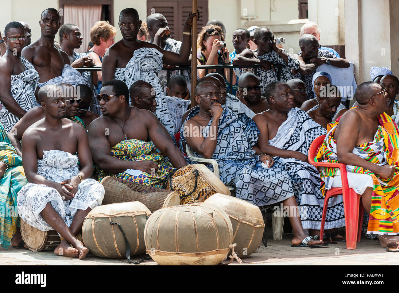 ACCRA, GHANA - MARCH 5, 2012: Unidentified Ghanaian people make local ...