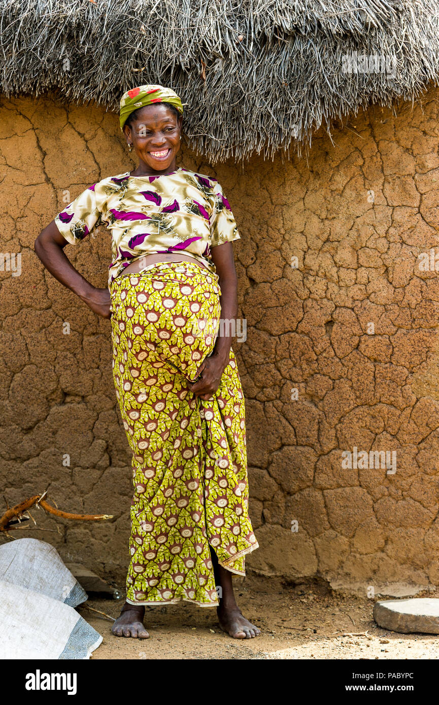 Pregnant poor africa hi-res stock photography and images - Alamy