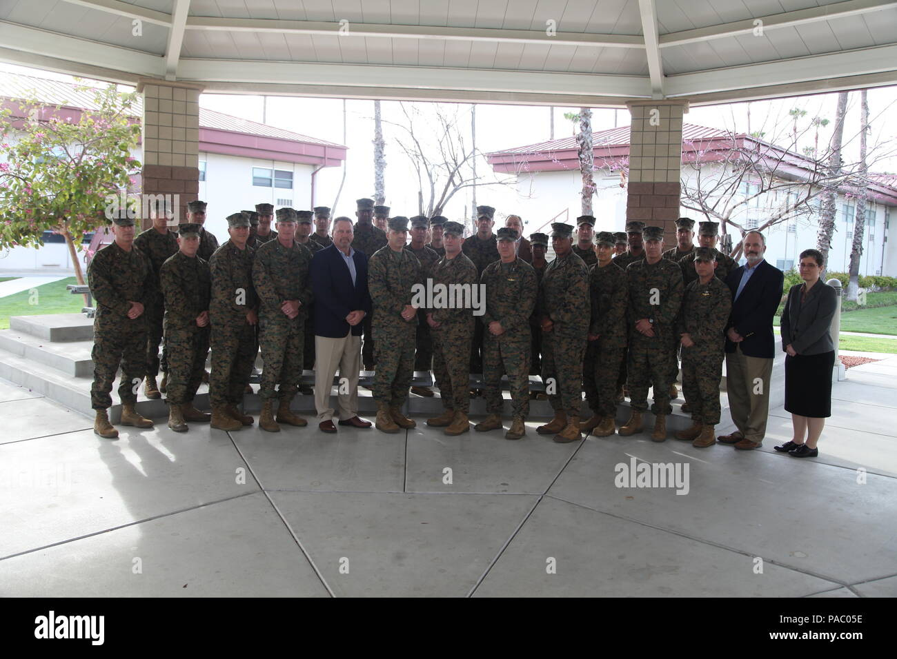 Lt gen helms hi-res stock photography and images - Alamy