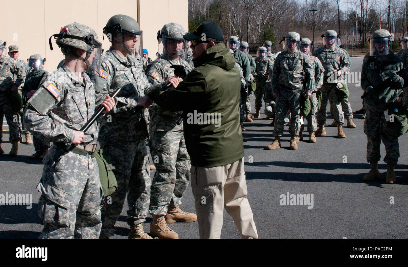 Ramon Perez, an Orlando, Fla., native and retired U.S. Army, instructs ...