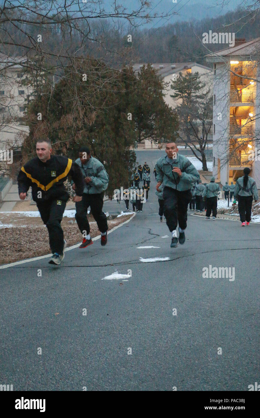 Soldiers from the 91st Engineer Battalion, 1st Armored Brigade Combat ...