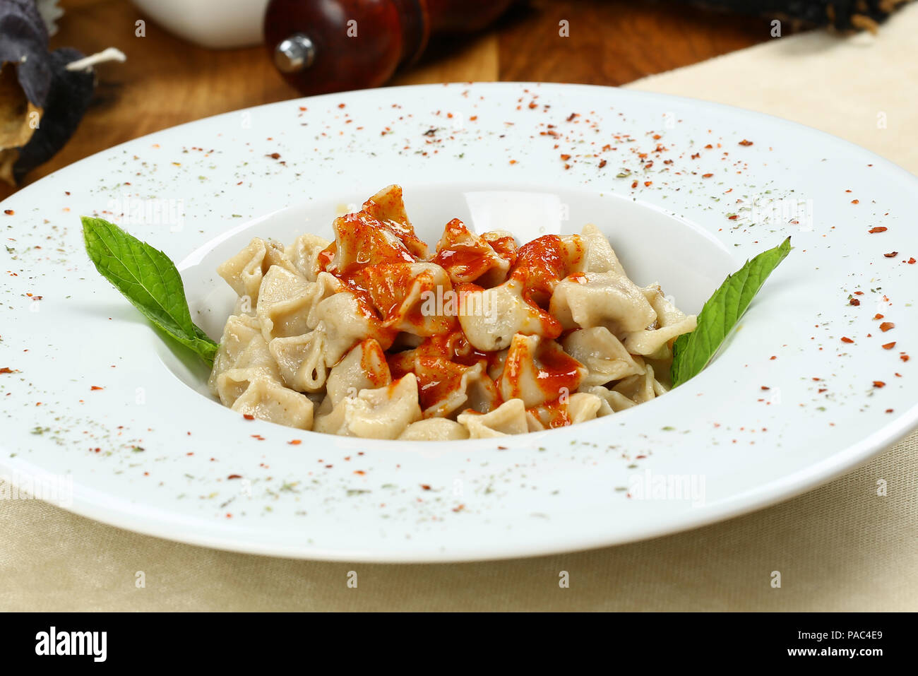 Traditional Turkish Food Manti Ravioli with Yoghurt Stock Photo - Alamy