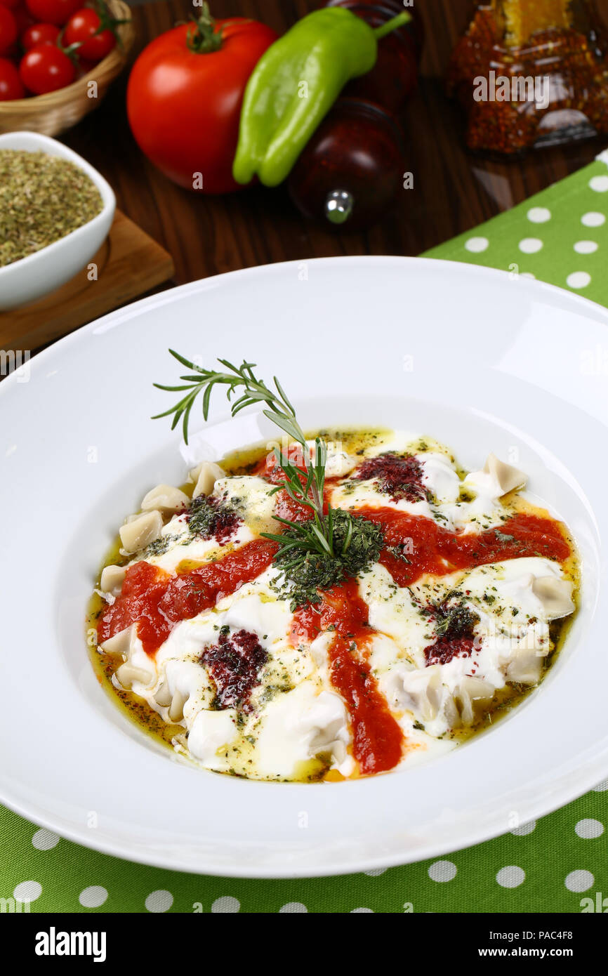 Traditional Turkish Food Manti Ravioli with Yoghurt Stock Photo - Alamy