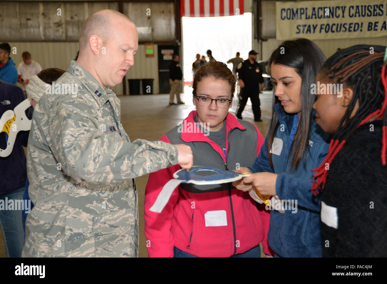 U.S. Air Force Officers and Airmen from the 181st Intelligence Wing ...