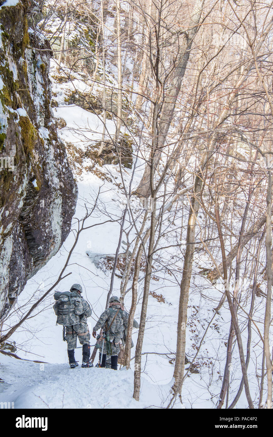 Infantry in bivouac hi-res stock photography and images - Alamy