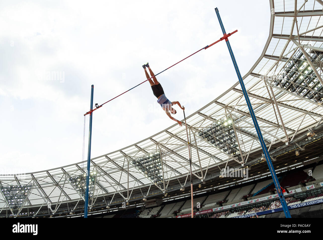 Great Britain's Charlie Myers in action during the mens pole vault ...