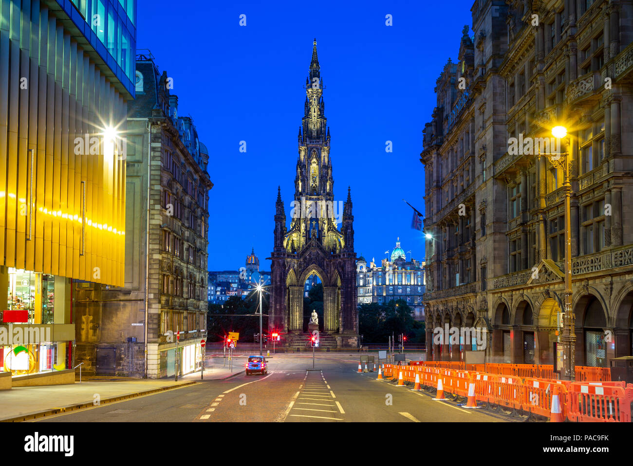Scott Monument that commemorate to Walter Scott Stock Photo - Alamy