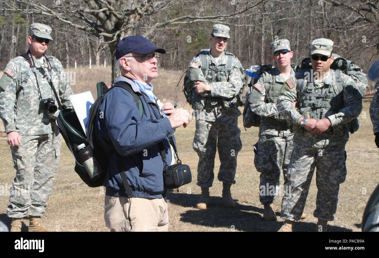 Saratoga Battlefield historian and retired Park Ranger Larry Arnold ...