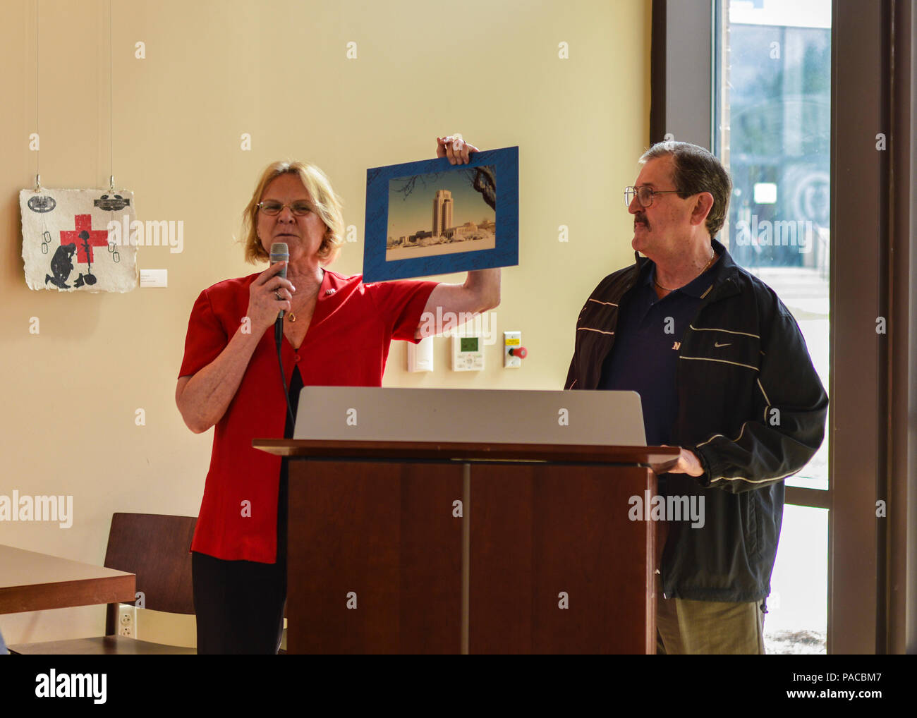 Nancy and David Whipple, Vietnam War veterans, speak during a Vietnam ...