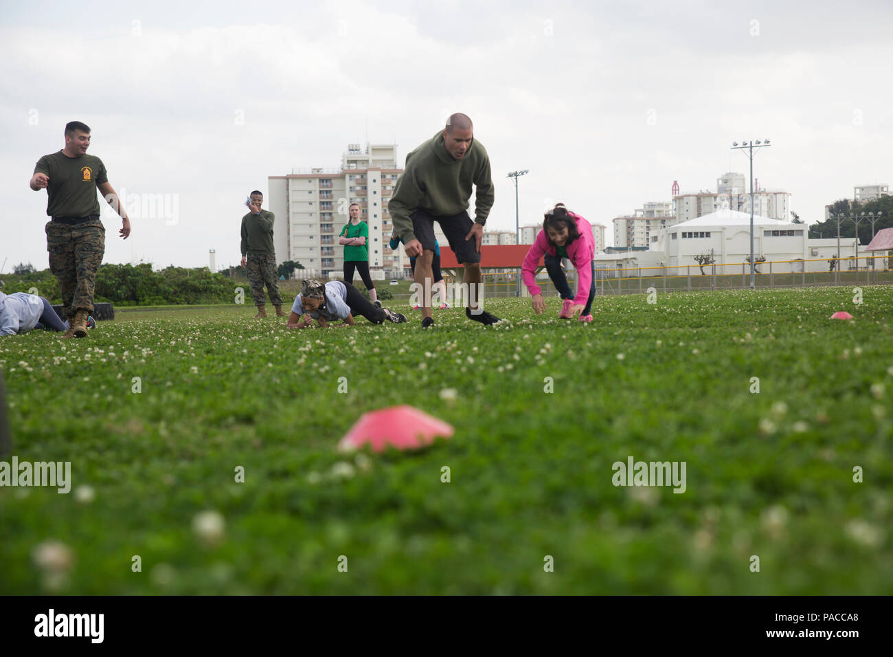 Children evacuation japan hi-res stock photography and images - Alamy
