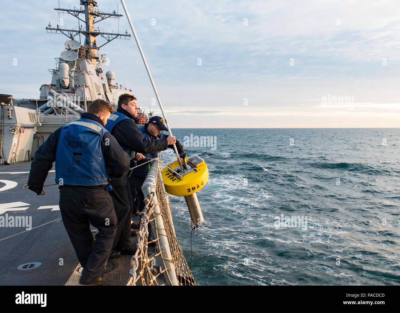 Sonar buoy hi-res stock photography and images - Alamy