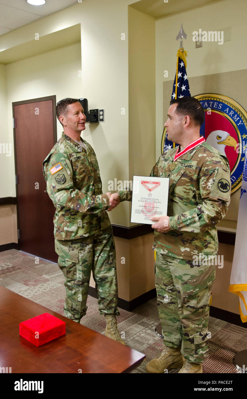 Sgt 1st class matthew torres hi-res stock photography and images - Alamy
