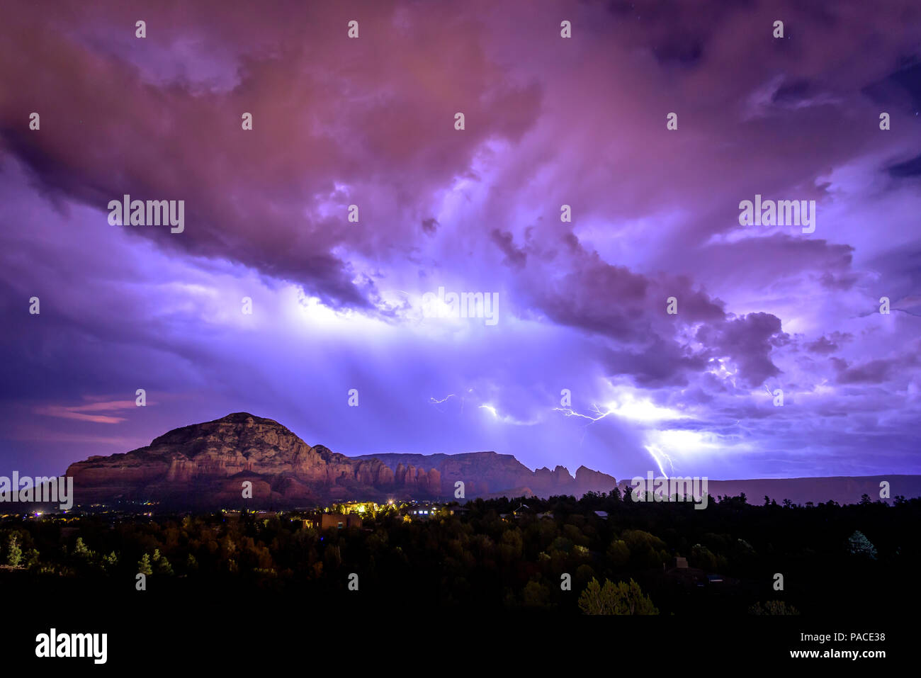 Red Lightning Sky High Resolution Stock Photography and Images - Alamy