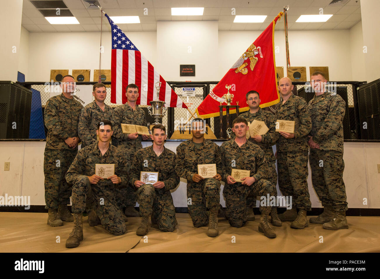 Marine aircraft logistics squadron 26 hi-res stock photography and ...
