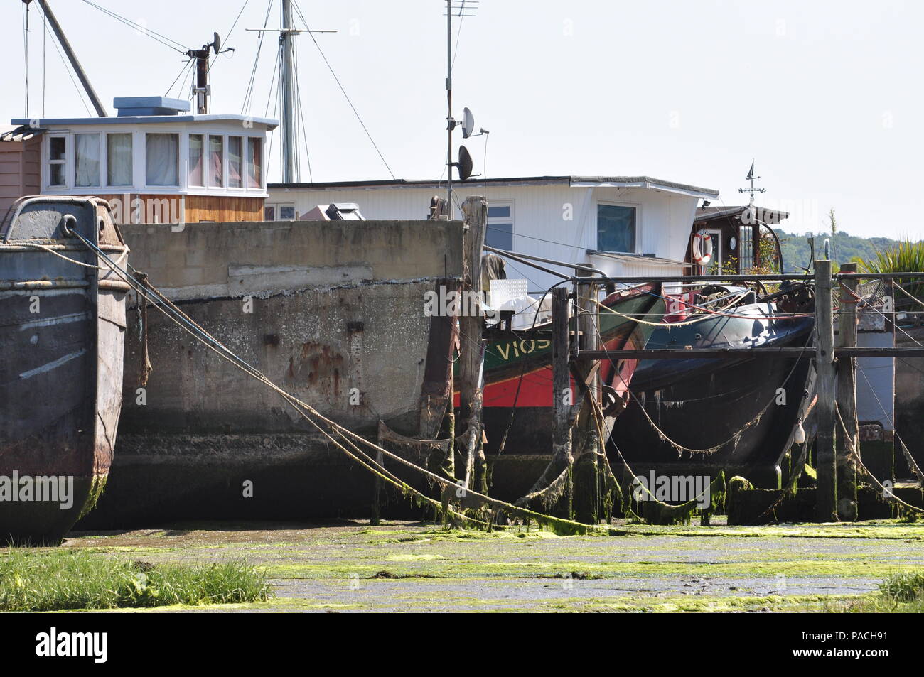 Barges at Pin Mill on the River Deben, Suffolk, UK Stock Photo - Alamy