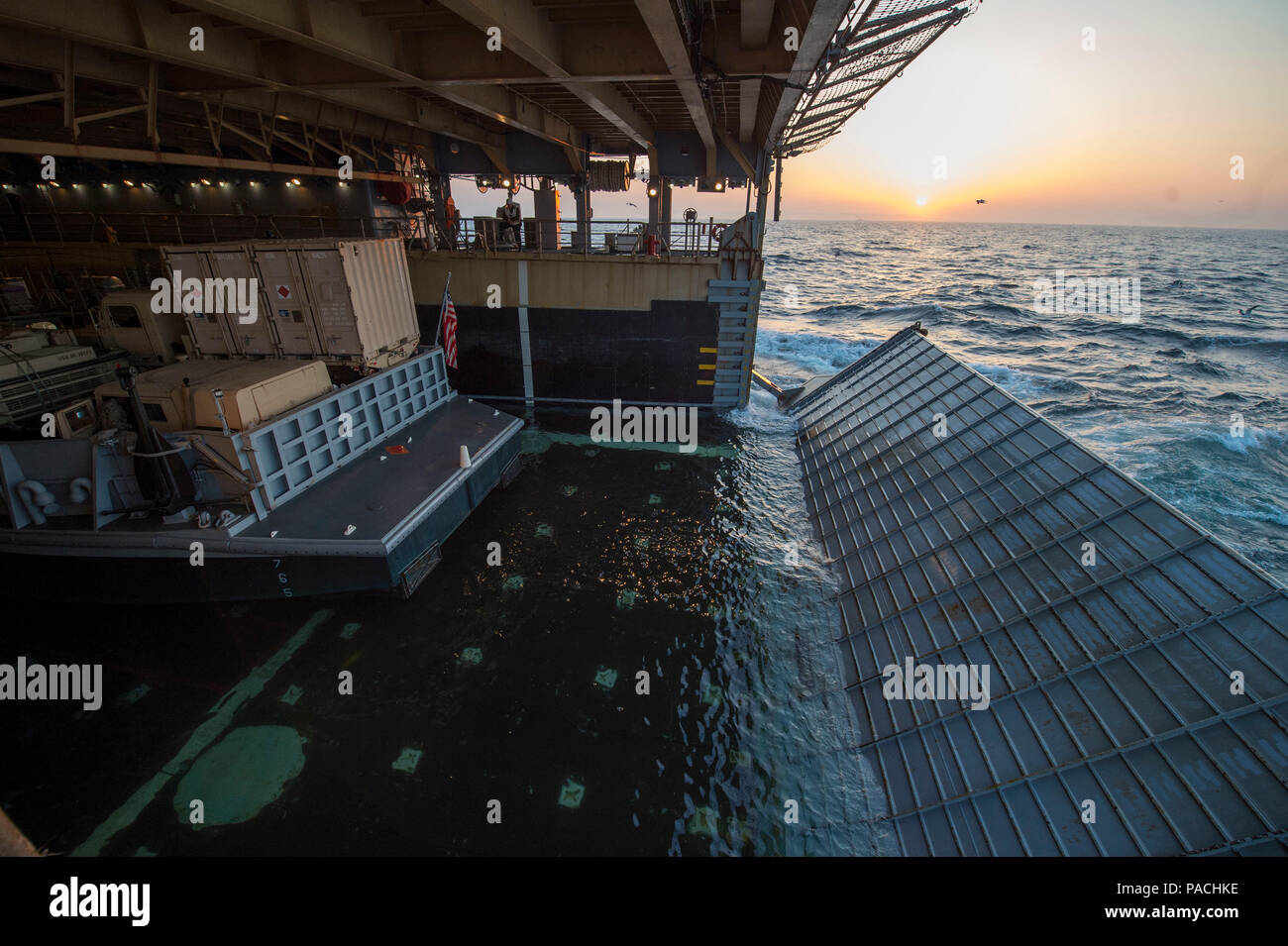 160316-N-VS214-099 EAST SEA (March 16, 2016) The stern gate of dock ...