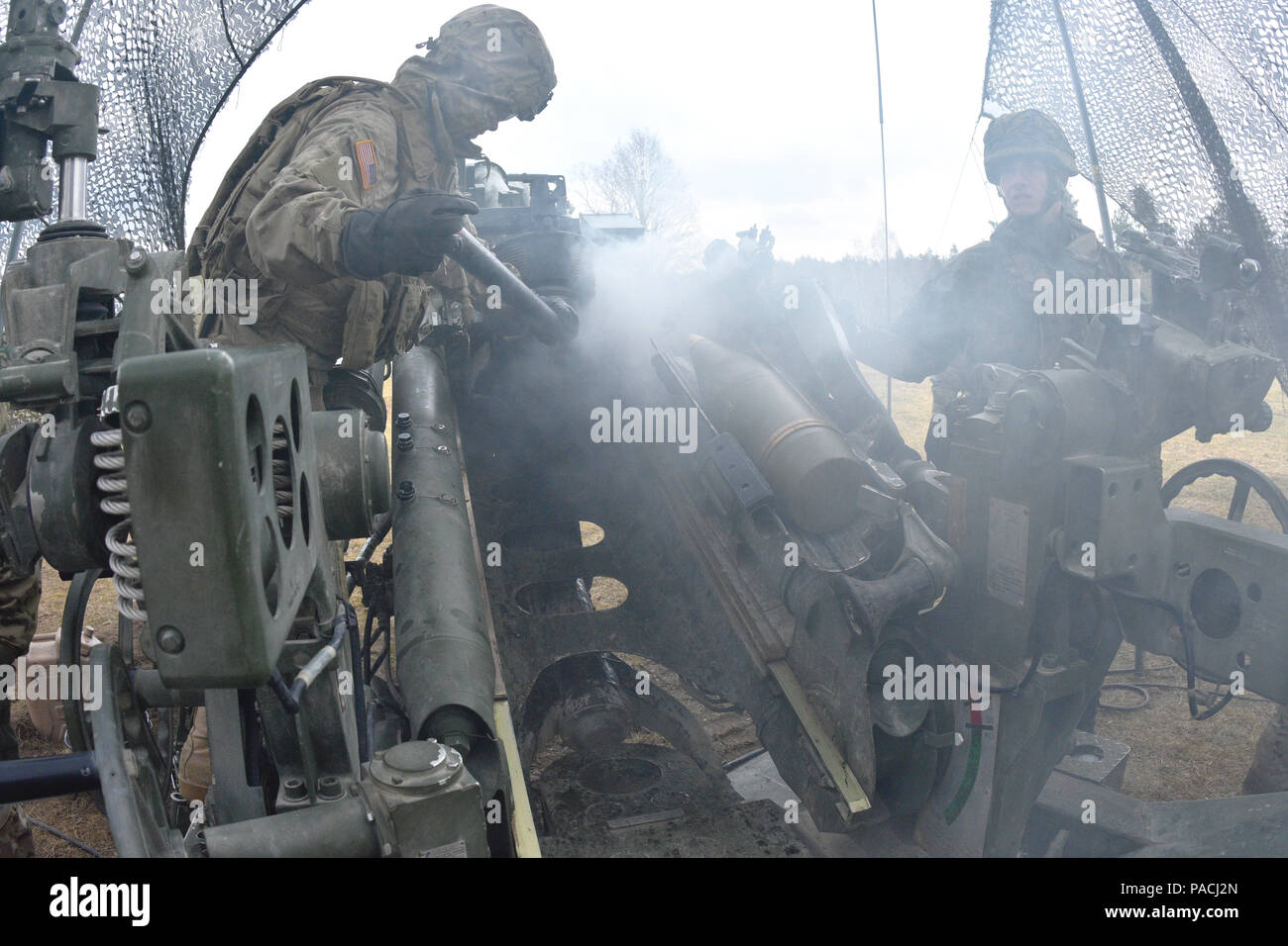 Troopers from Archer Battery, Field Artillery Squadron, 2nd Cavalry ...
