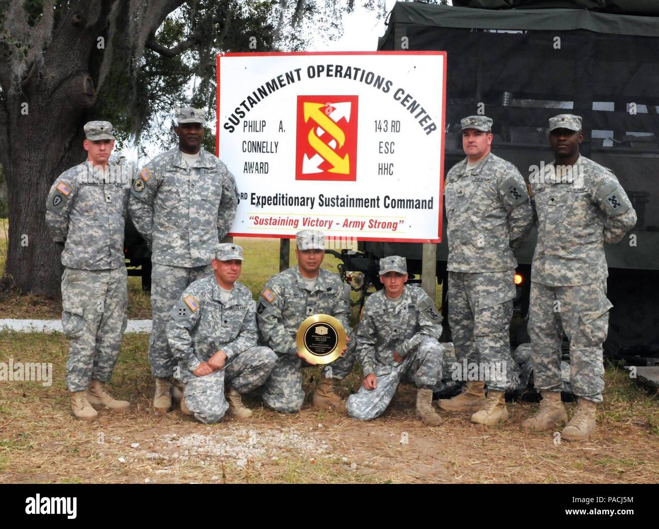 143rd sustainment command hi-res stock photography and images - Alamy