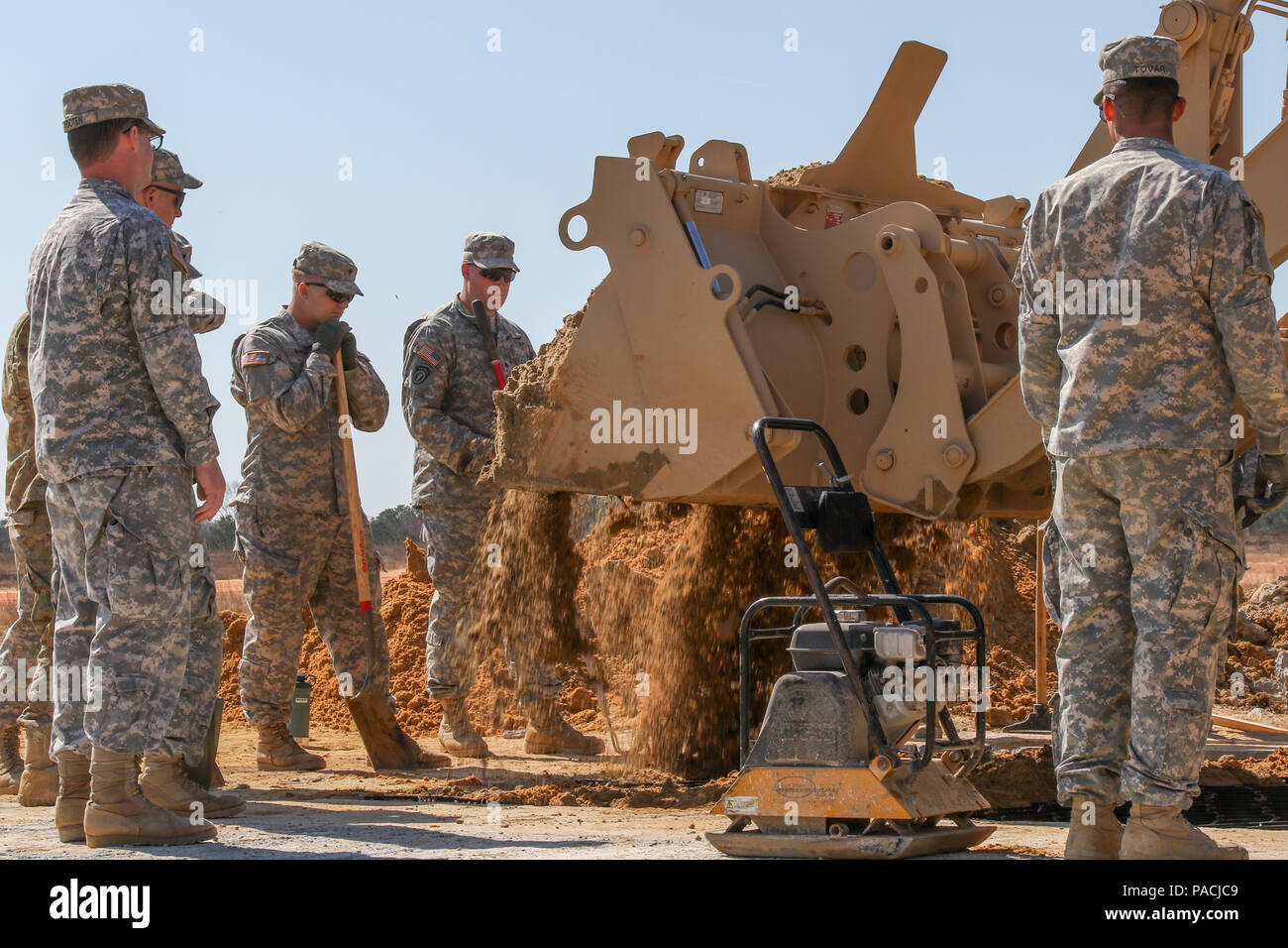 Light airfield repair package hi-res stock photography and images - Alamy