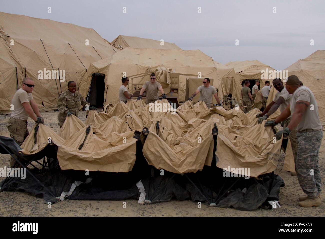 Soldiers in support of the U.S. Army Central’s contingency command post ...
