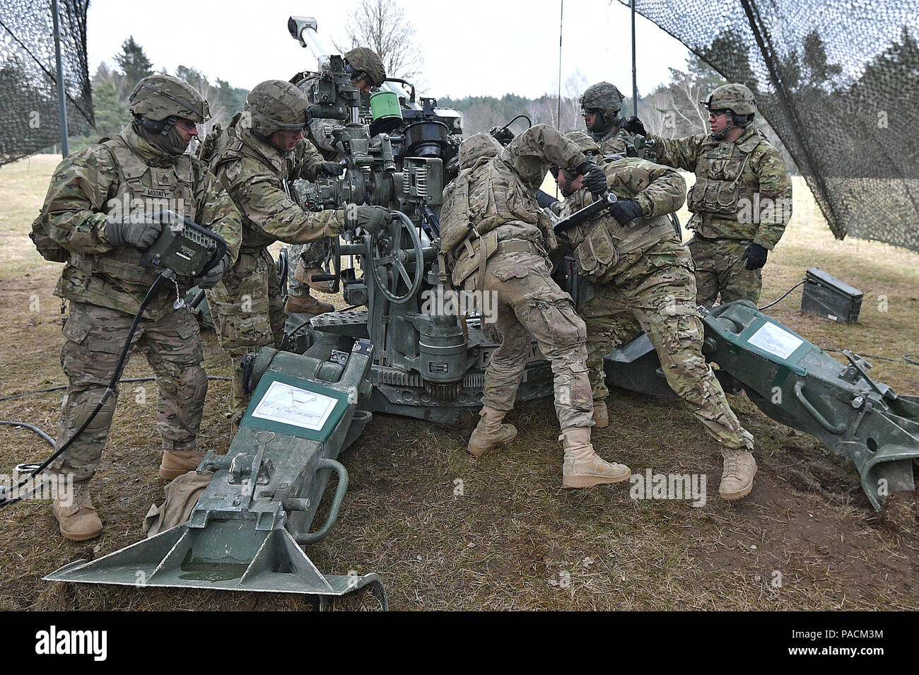 Artillery systems cooperation activity hi-res stock photography and ...