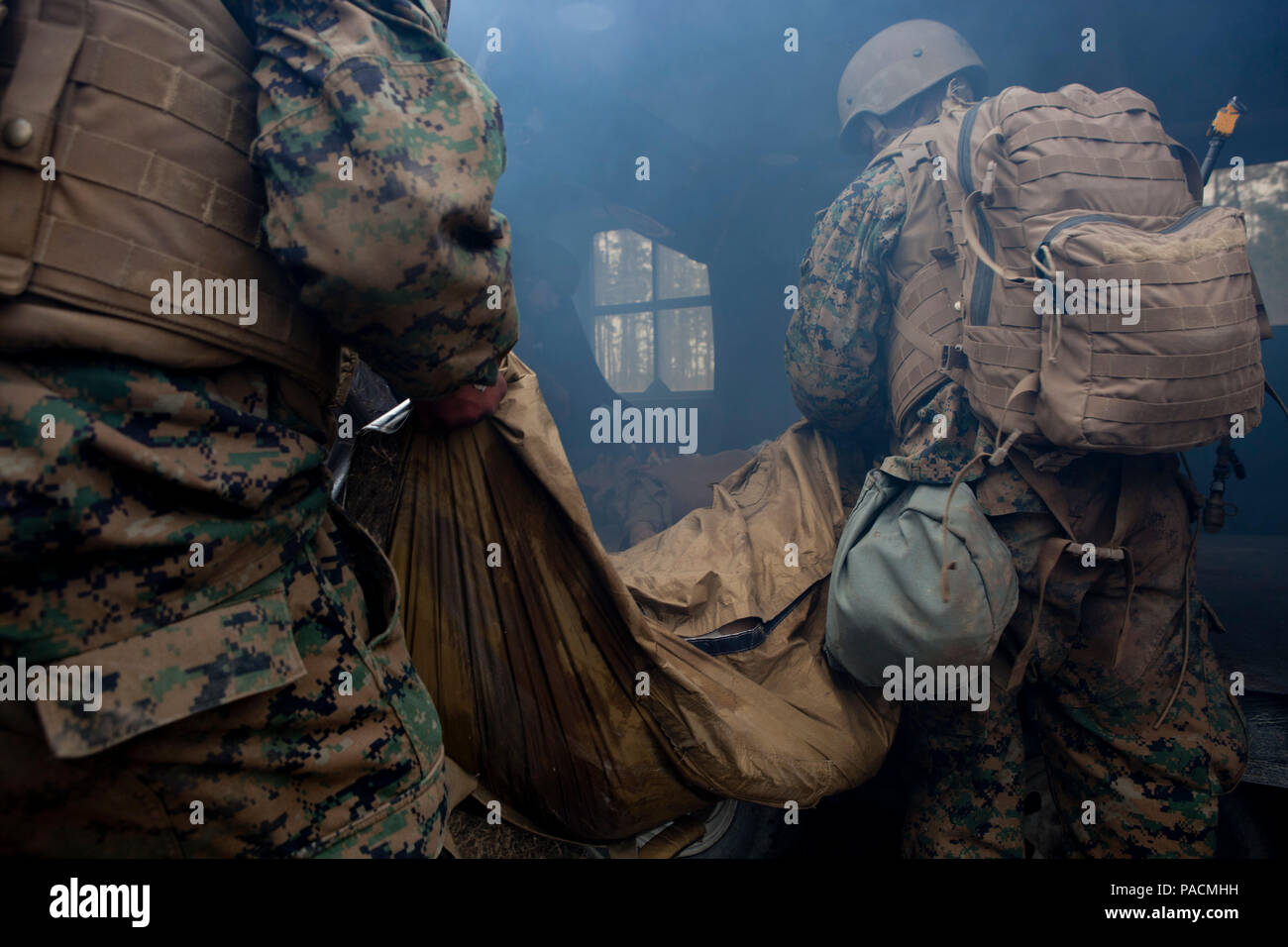 Fmtb e corpsmen corpsman hi-res stock photography and images - Alamy