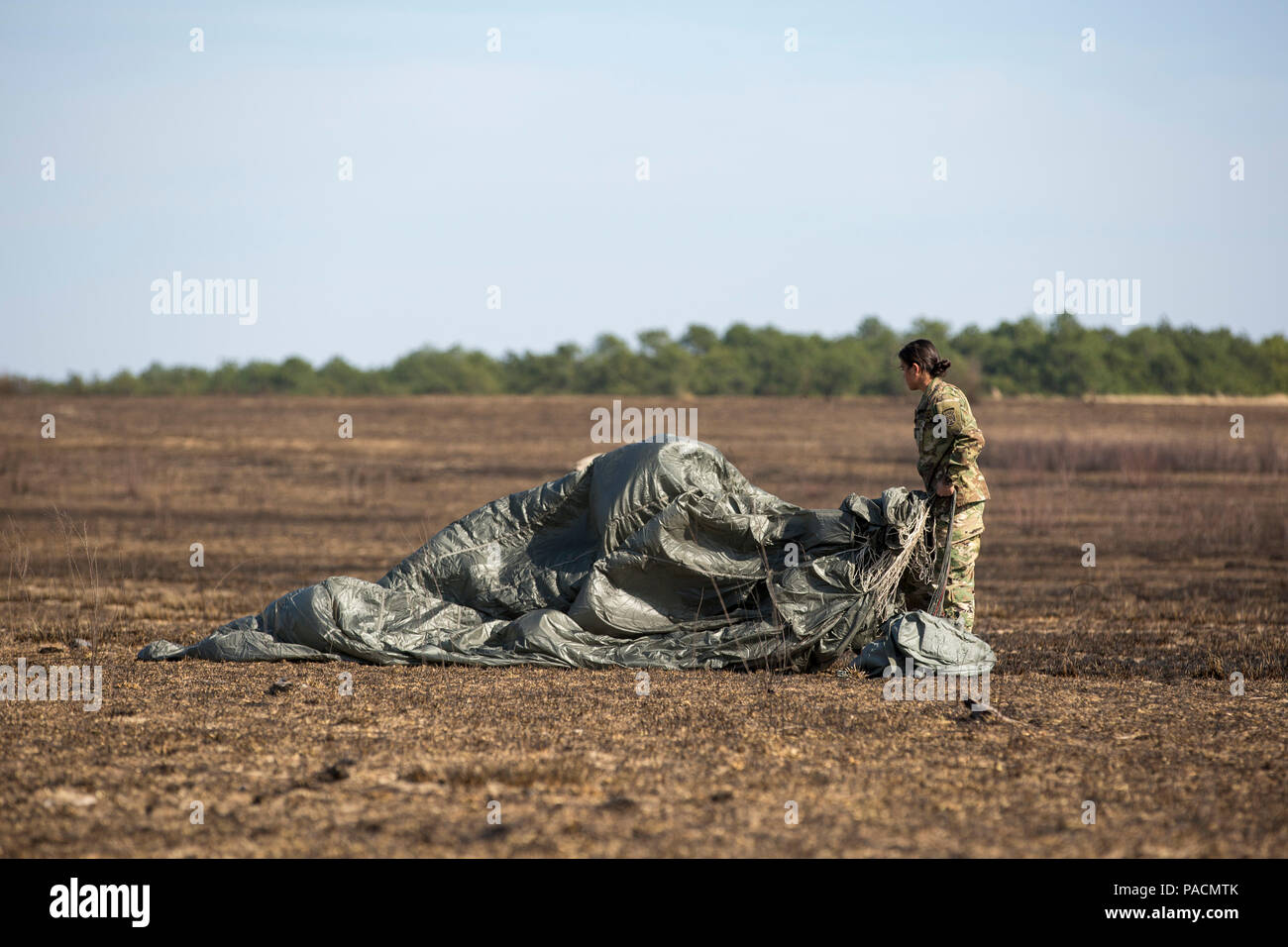 A U.S. Army paratrooper, assigned to the U.S. Army John F. Kennedy ...