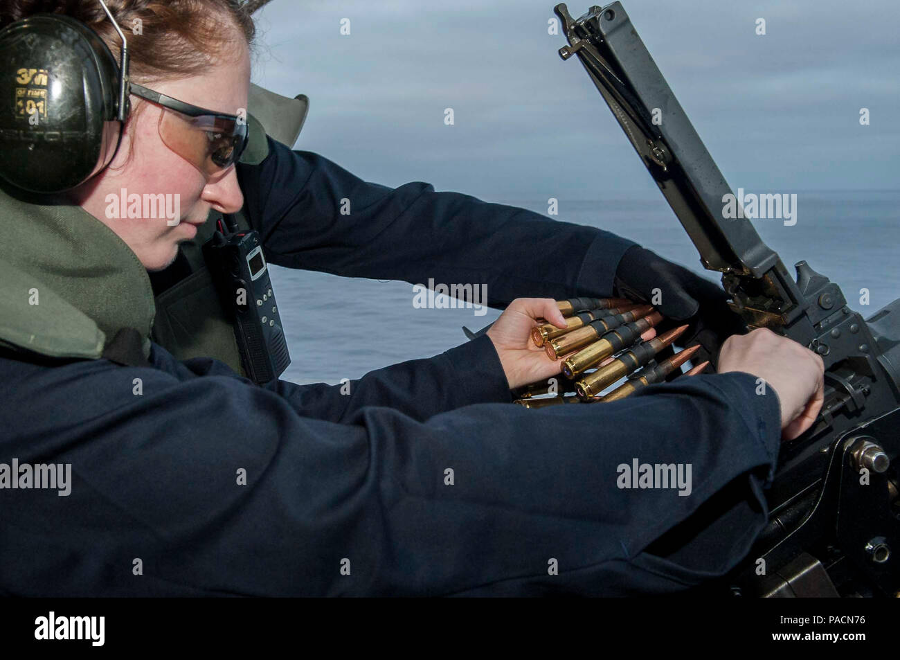 160318-N-ZZ999-029PACIFIC OCEAN (Mar. 18, 2016) – Yeoman Seaman Alexis ...