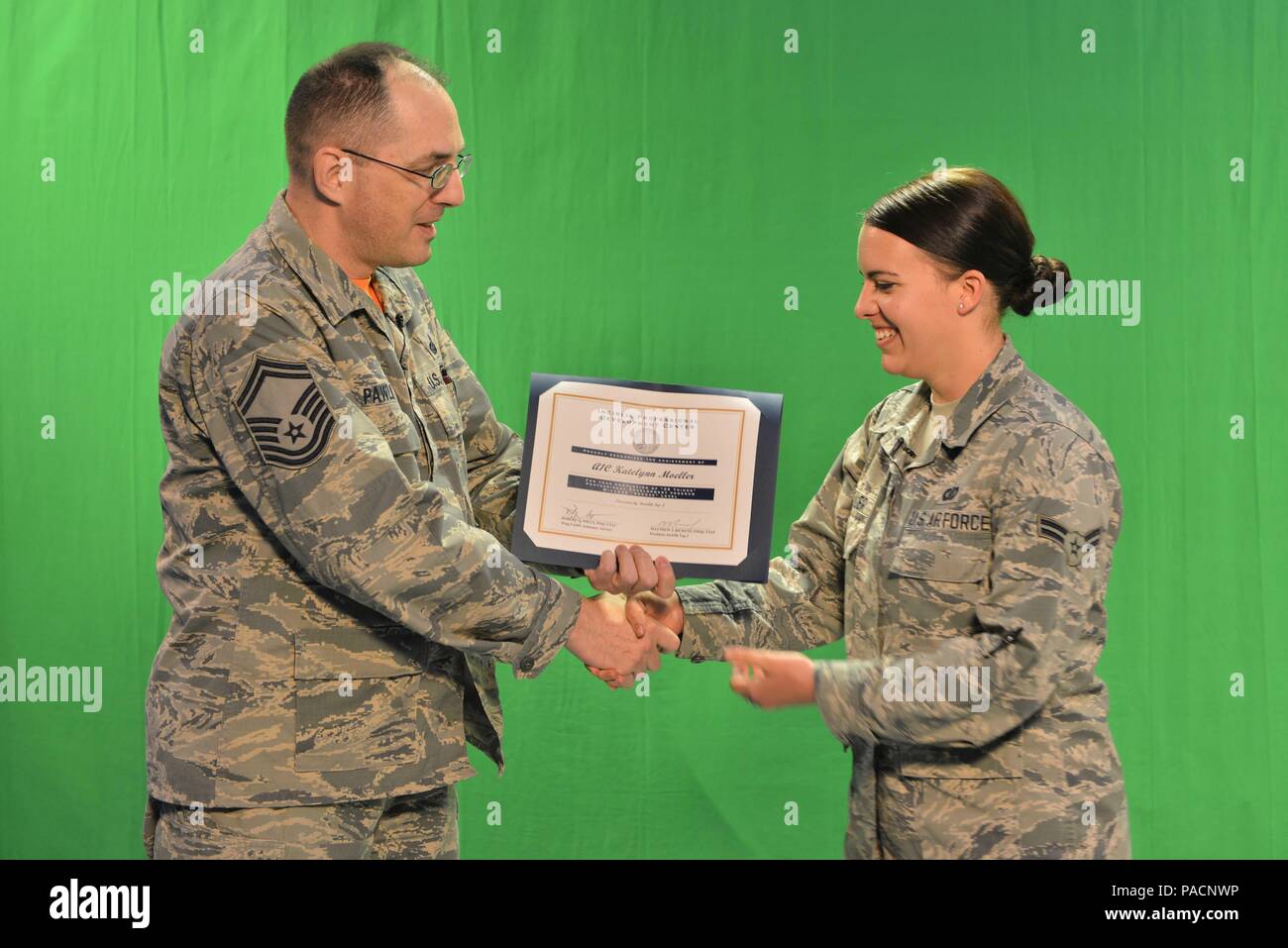 U.S. Air Force Senior Master Sgt. Kevin Pawlik, 39th Communications ...