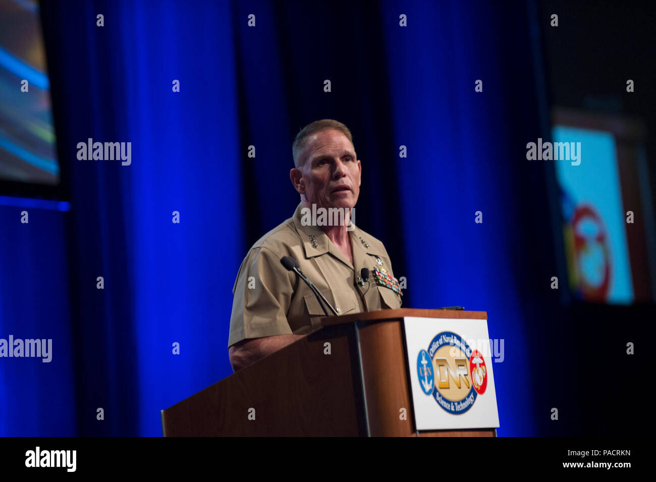 WASHINGTON (Jul. 21, 2017) Lt. Gen. Robert Walsh, Commanding General ...