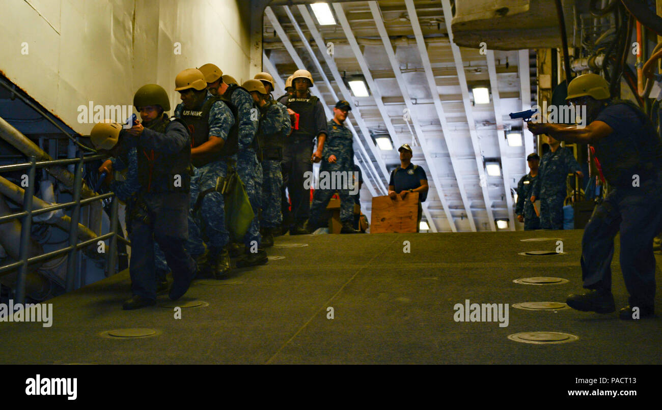 Military vehicle maintenance ramp hi-res stock photography and images ...
