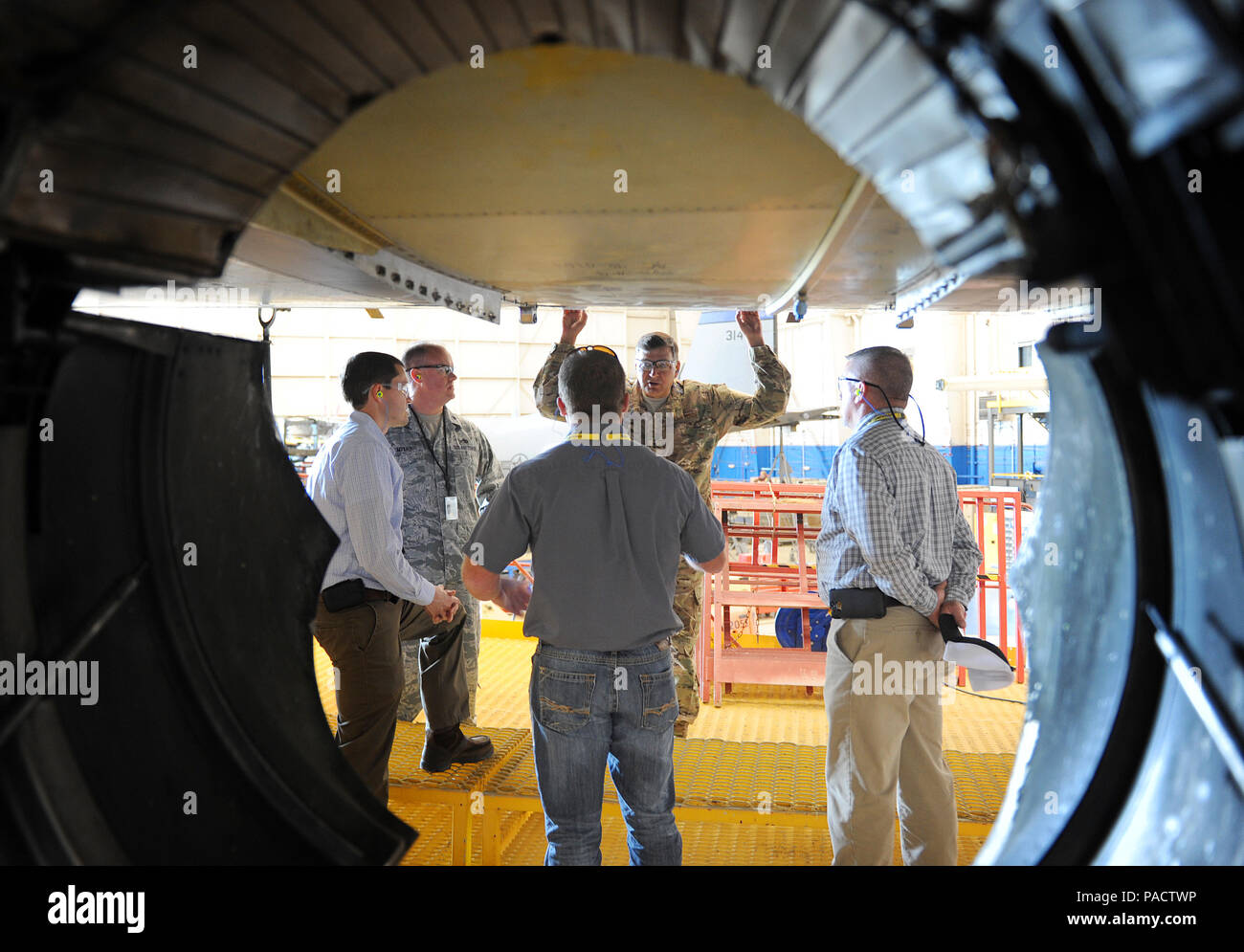 Aircraft production process hi-res stock photography and images - Alamy