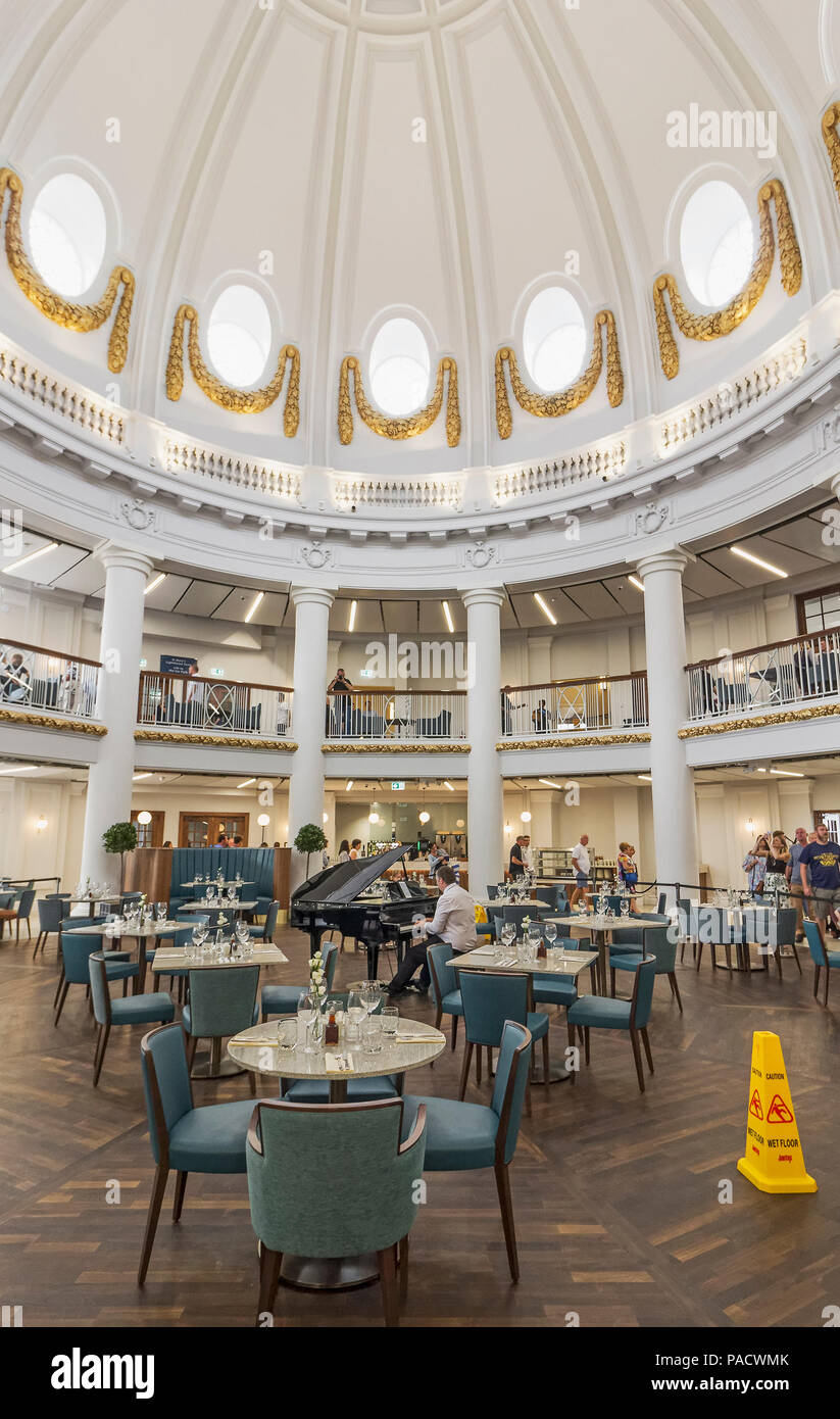 Whitley bay spanish city hi-res stock photography and images - Alamy