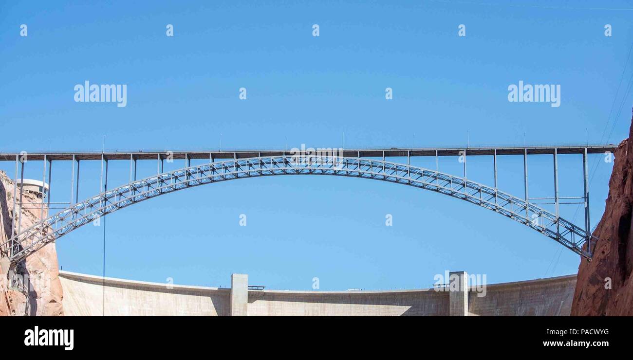Arizona, USA. 1st June, 2018. The steel arch Glen Canyon Dam Bridge in ...